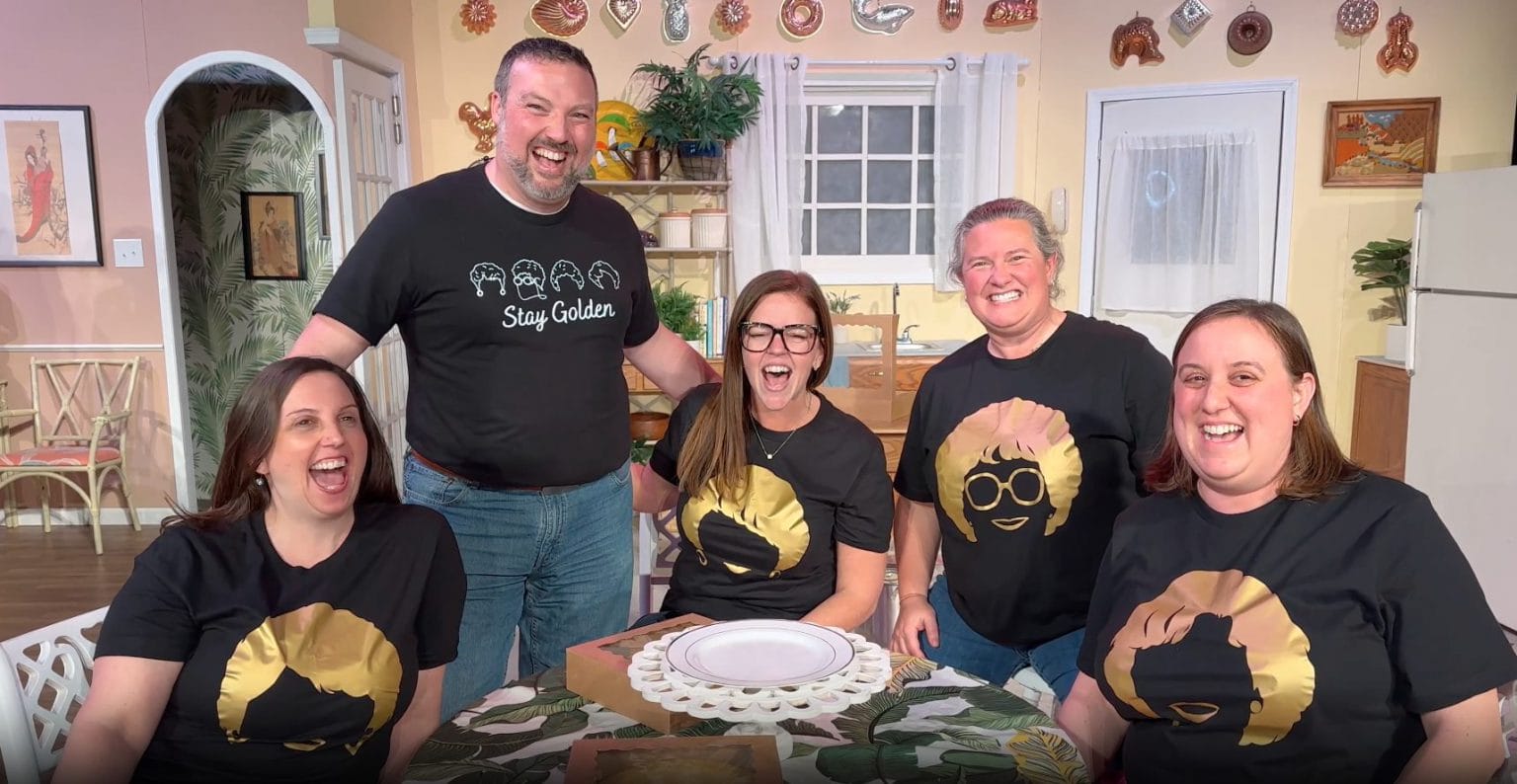 Reviews & Reviews - Golden Girls Tour